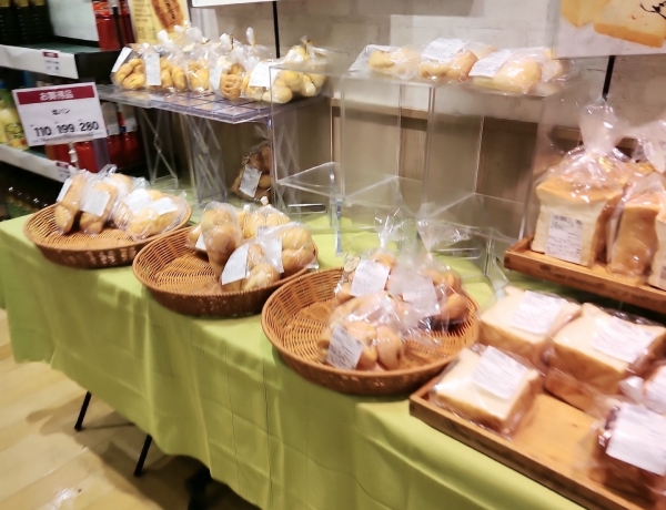 パン屋さん ｜Alcocca天神 福岡 （アルコッカ 天神 福岡）